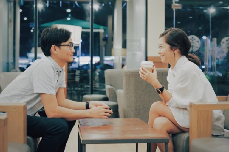 Coffee Lover 101: Understanding Coffee Persons (Plus Gift Ideas)